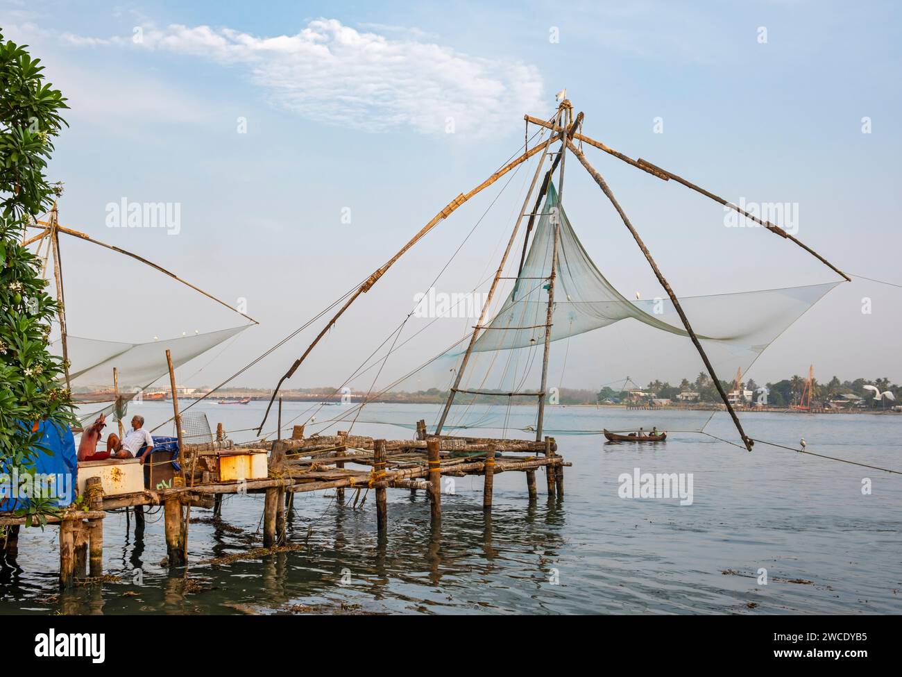 Chinese fishing nets, Fort Kochi, Cochin, Kerala, India Stock Photo - Alamy