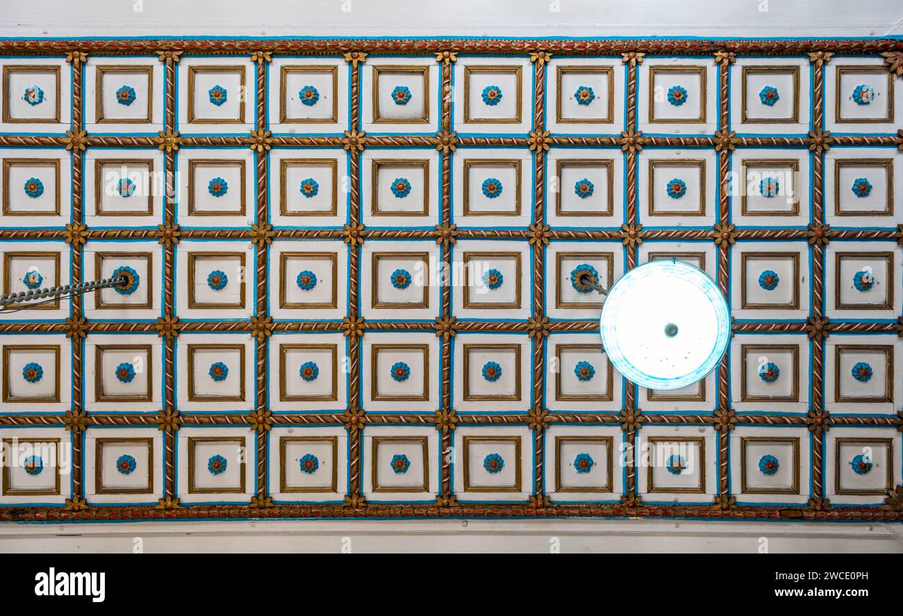 Ceiling of Paradesi Synagogue, Matancherry, Jew Town, Cochin, Kerala ...