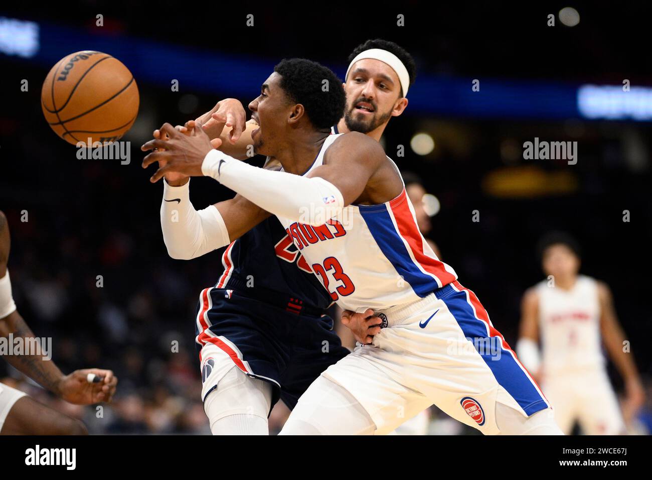 Detroit Pistons guard Jaden Ivey (23) loses the ball against Washington ...