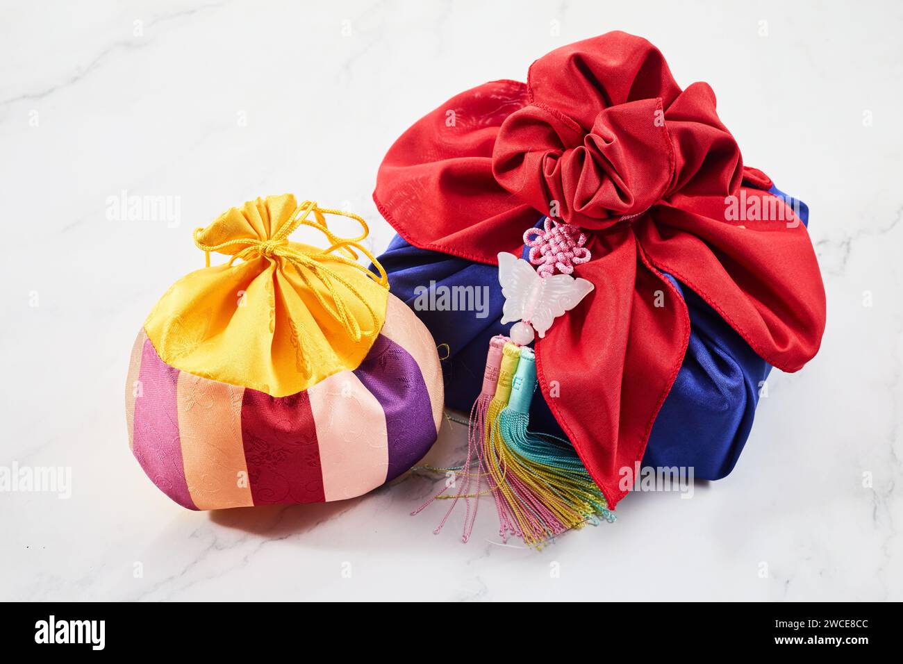 Happy seollal hi-res stock photography and images - Alamy