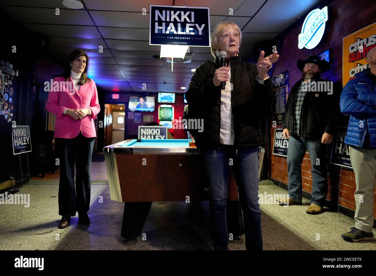 Marlys Popma introduces Republican presidential candidate former UN ...