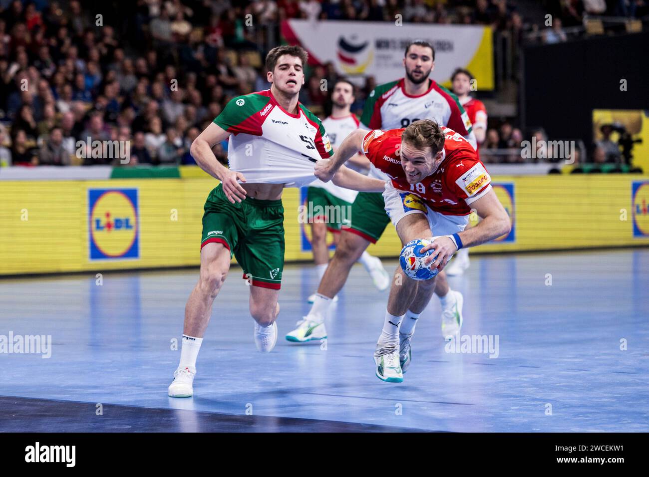 Pedro Oliveira (Portugal, #51), Mathias Gidsel (D?nemark, #19) MEN?S ...