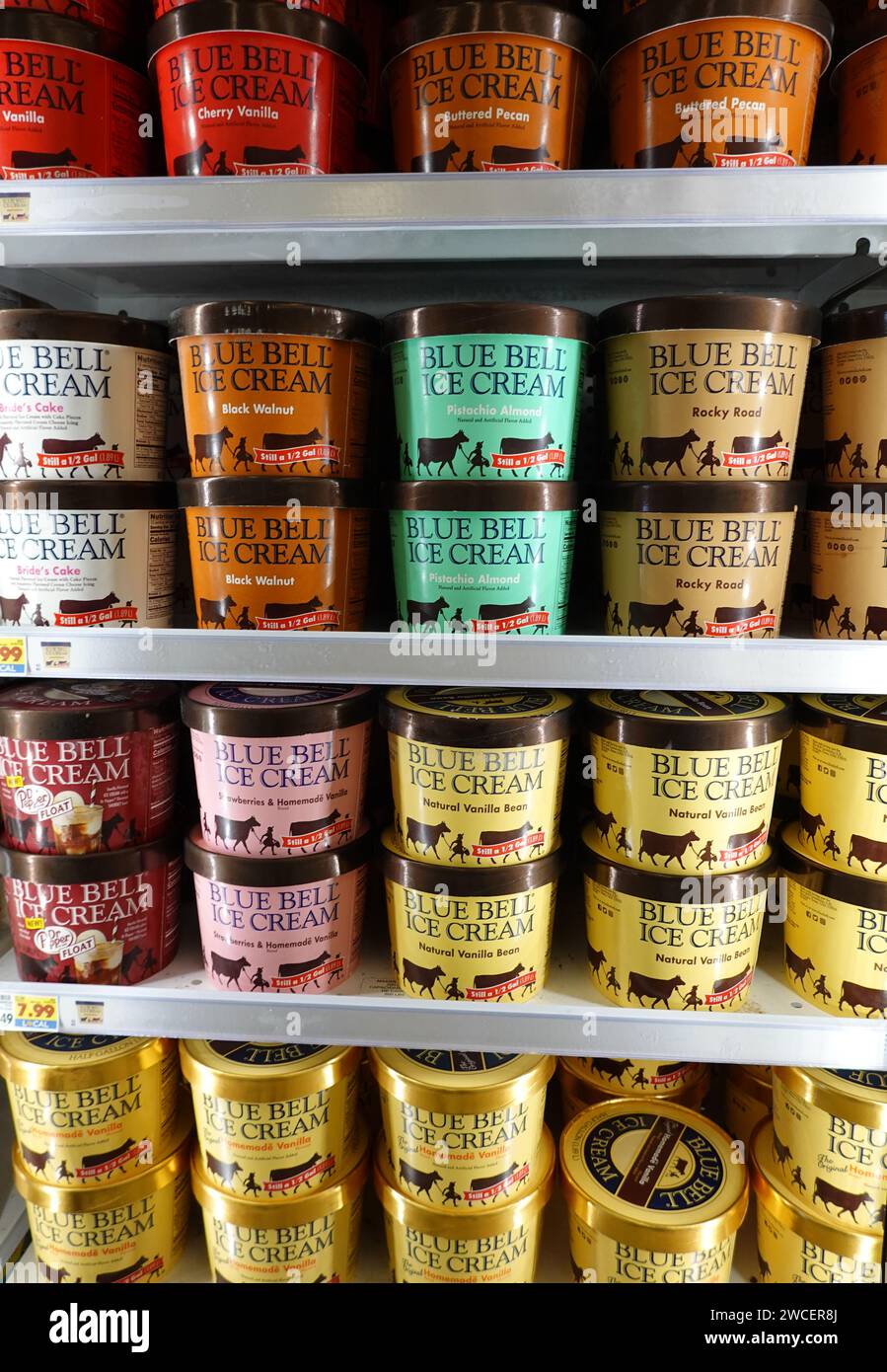 Gallon of ice cream hi-res stock photography and images - Alamy