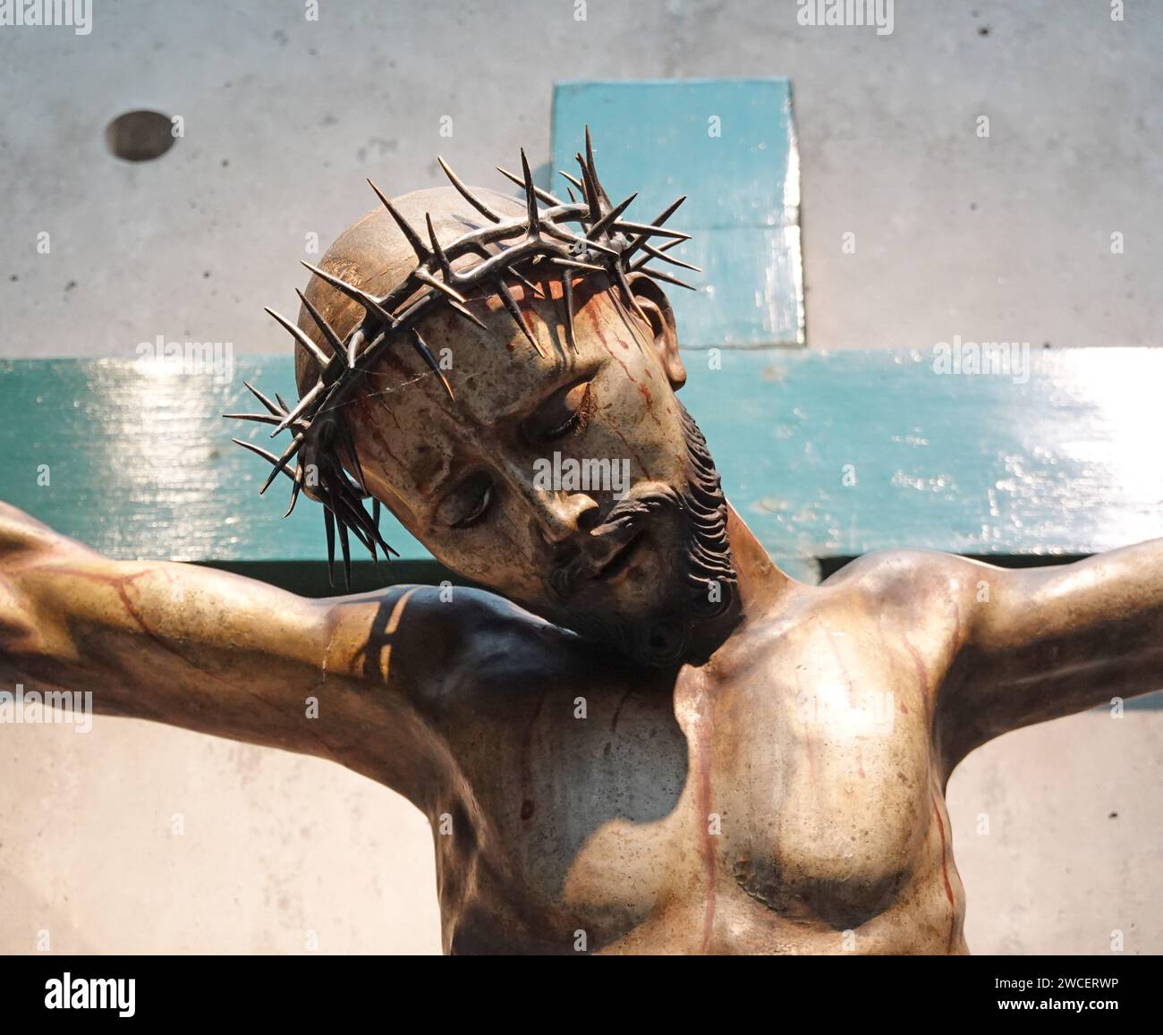 Jesus christ hanging on cross hi-res stock photography and images - Alamy