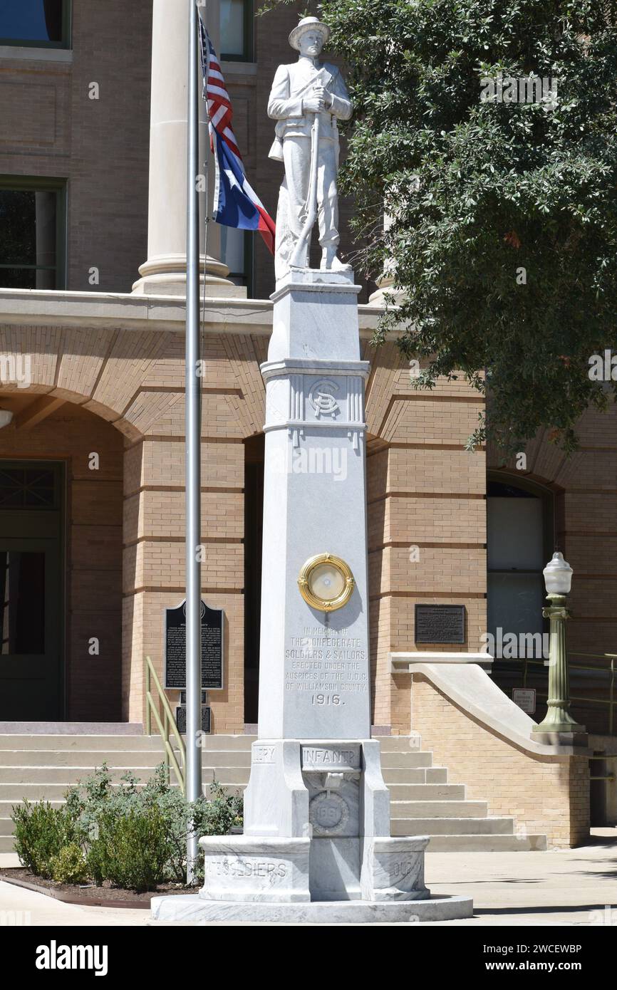 Confederate memorial in downtown Georgetown Texas - August 2023 Stock ...