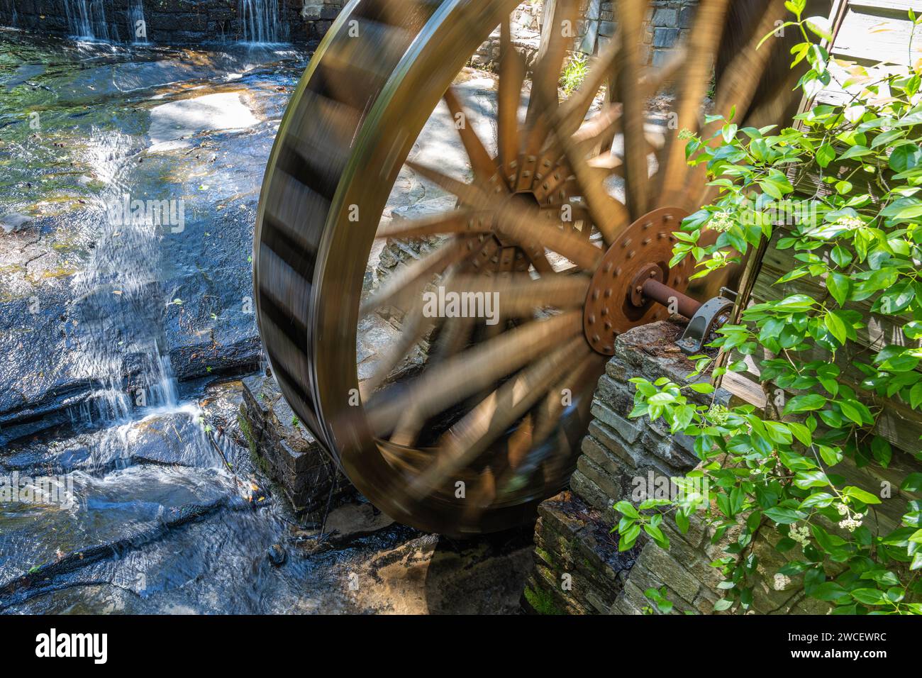 Mill wheel turning hi-res stock photography and images - Alamy