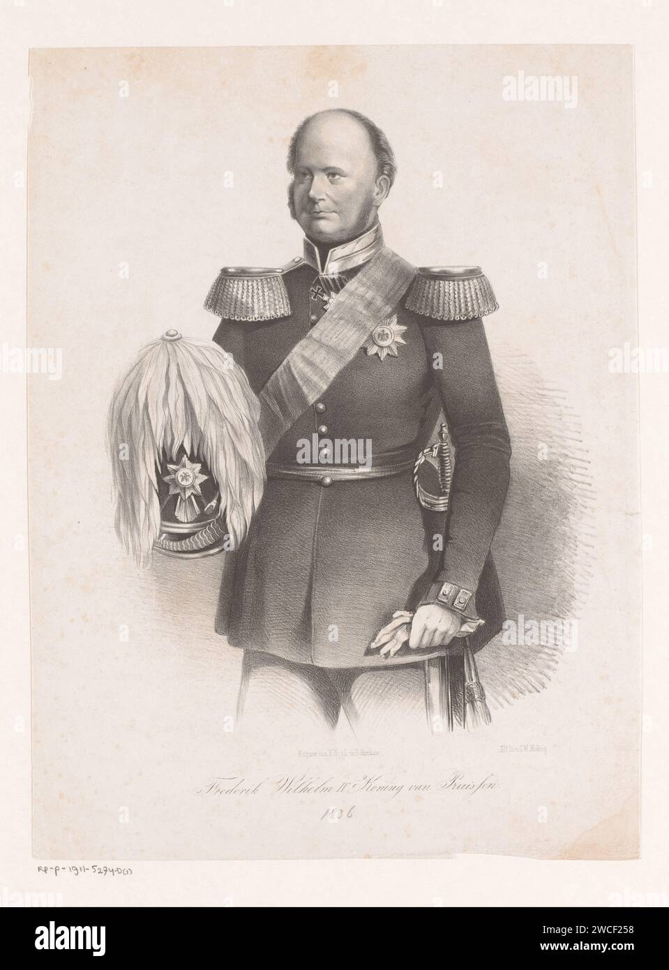 Three knighthood orders hi-res stock photography and images - Alamy