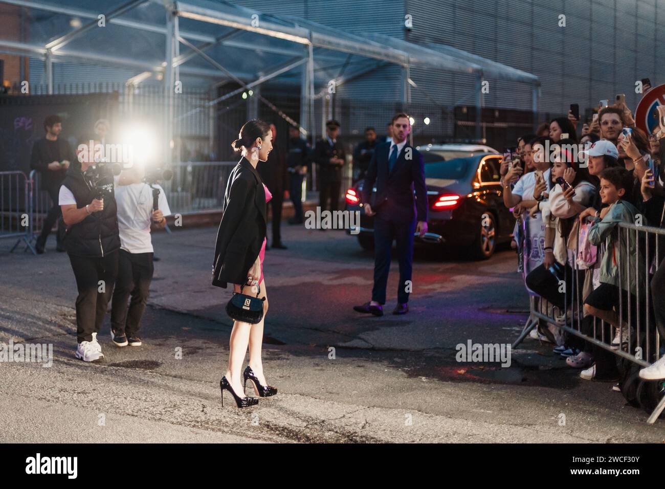 Heart Evangelista outside Versace show during Milan Fashion Week ...