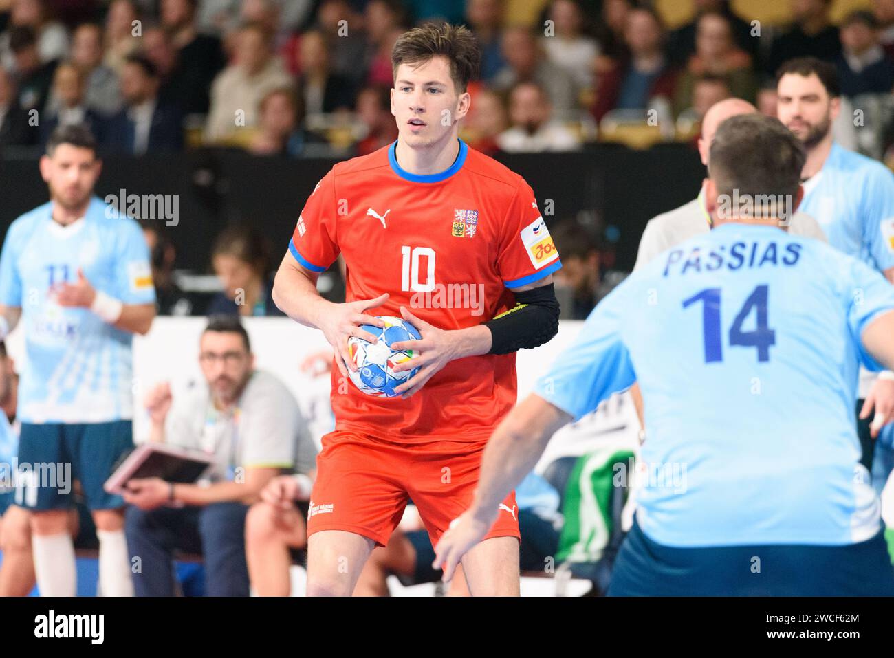 Jonas patzel hi-res stock photography and images - Alamy