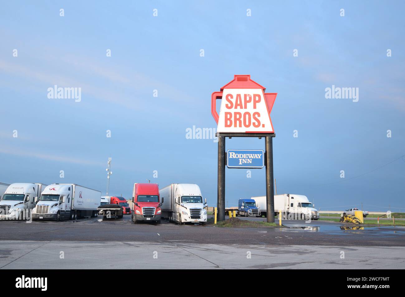 Trucks parked near a Sapp Brothers Truck Stop sign - May 2023 Stock ...