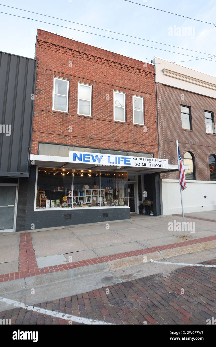 New life christian book store hi-res stock photography and images - Alamy