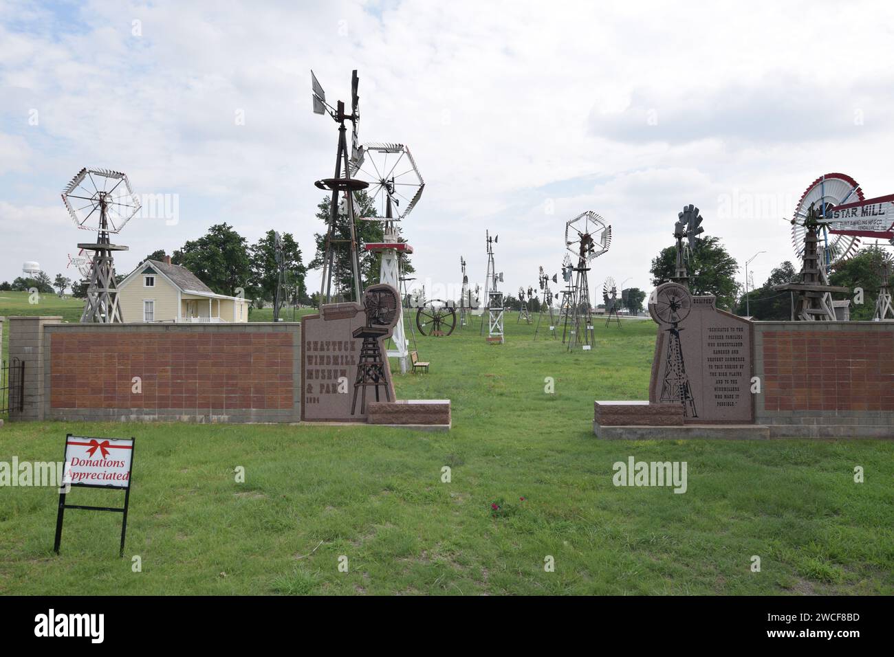 Windmills at the Shattuck Windmill Museum and Park in Shattuck Oklahoma ...
