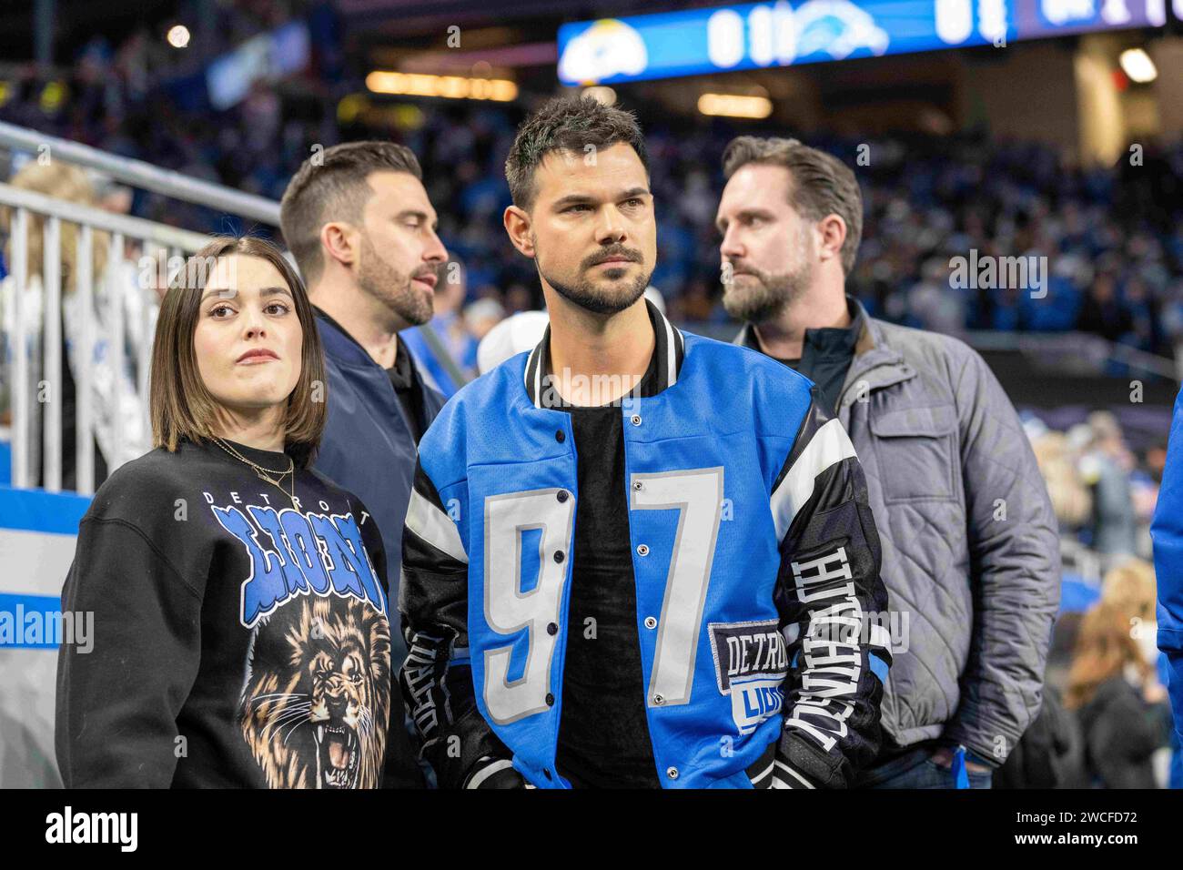 DETROIT, MI - JANUARY 14: Taylor Lautner on the sidelines before the ...