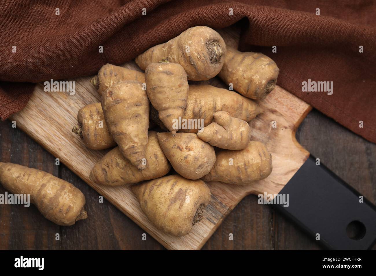 Turnip rooted chervil hi-res stock photography and images - Alamy