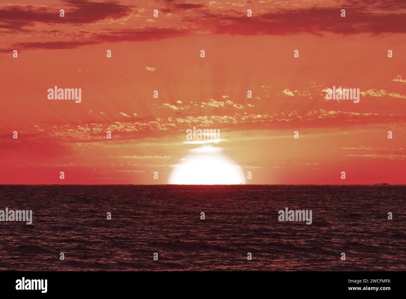 DAUPHIN ISLAND SUNSET MOBILE ALABAMA AREASOOTHING Stock Photo - Alamy