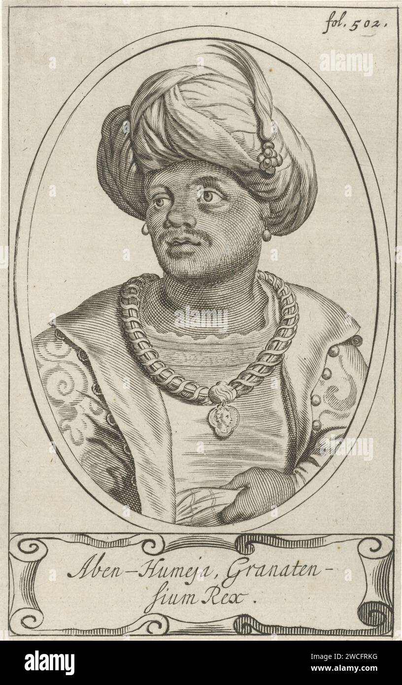 Moorish clothes hi-res stock photography and images - Alamy