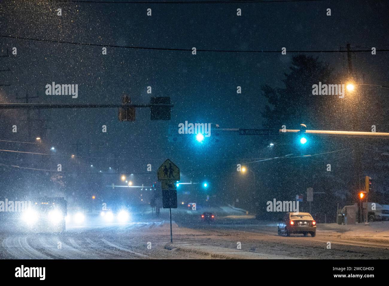 Silver Spring, Maryland, USA. 15th Jan, 2024. Snow falls Monday, Jan ...