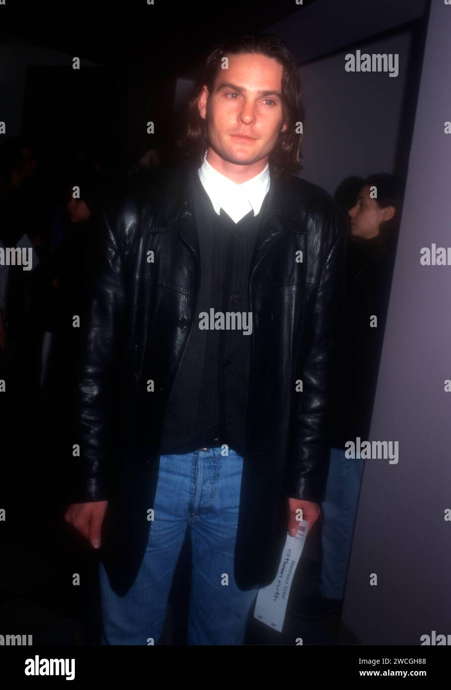 Los Angeles, California, USA 21st November 1996 Actor Henry Thomas ...