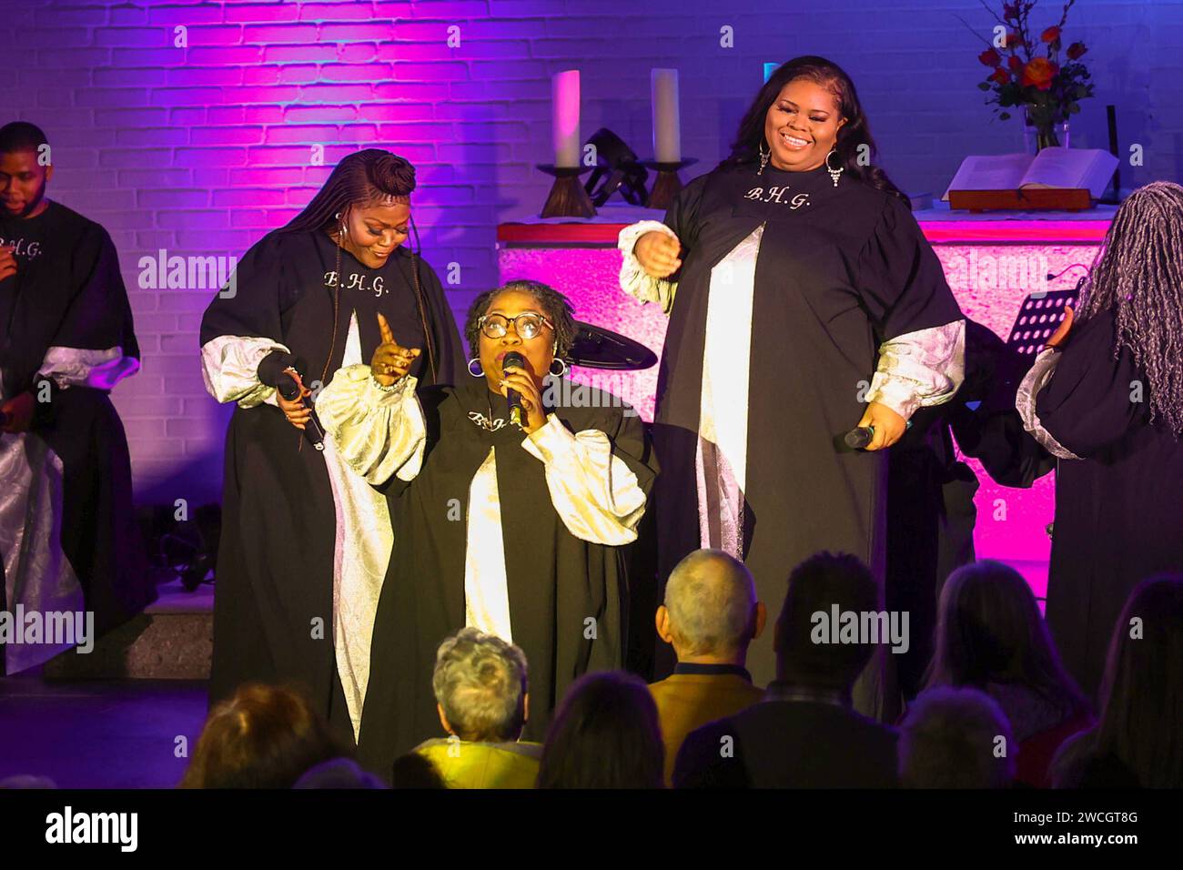 Rev. Gregory M. Kelly & The Best Of Harlem Gospel *** Rev Gregory M ...