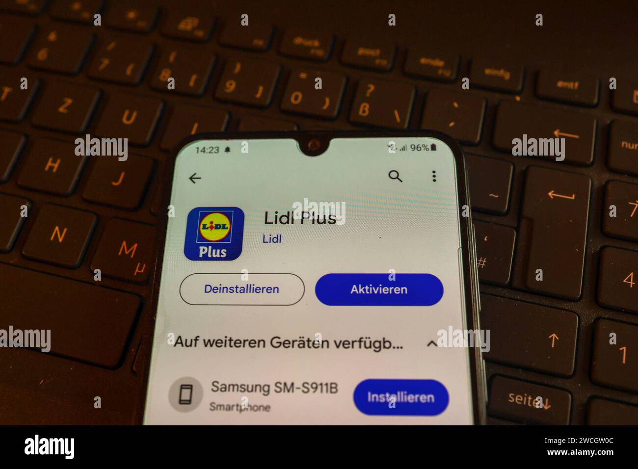 Lidl einkaufswagen hi-res stock photography and images - Alamy