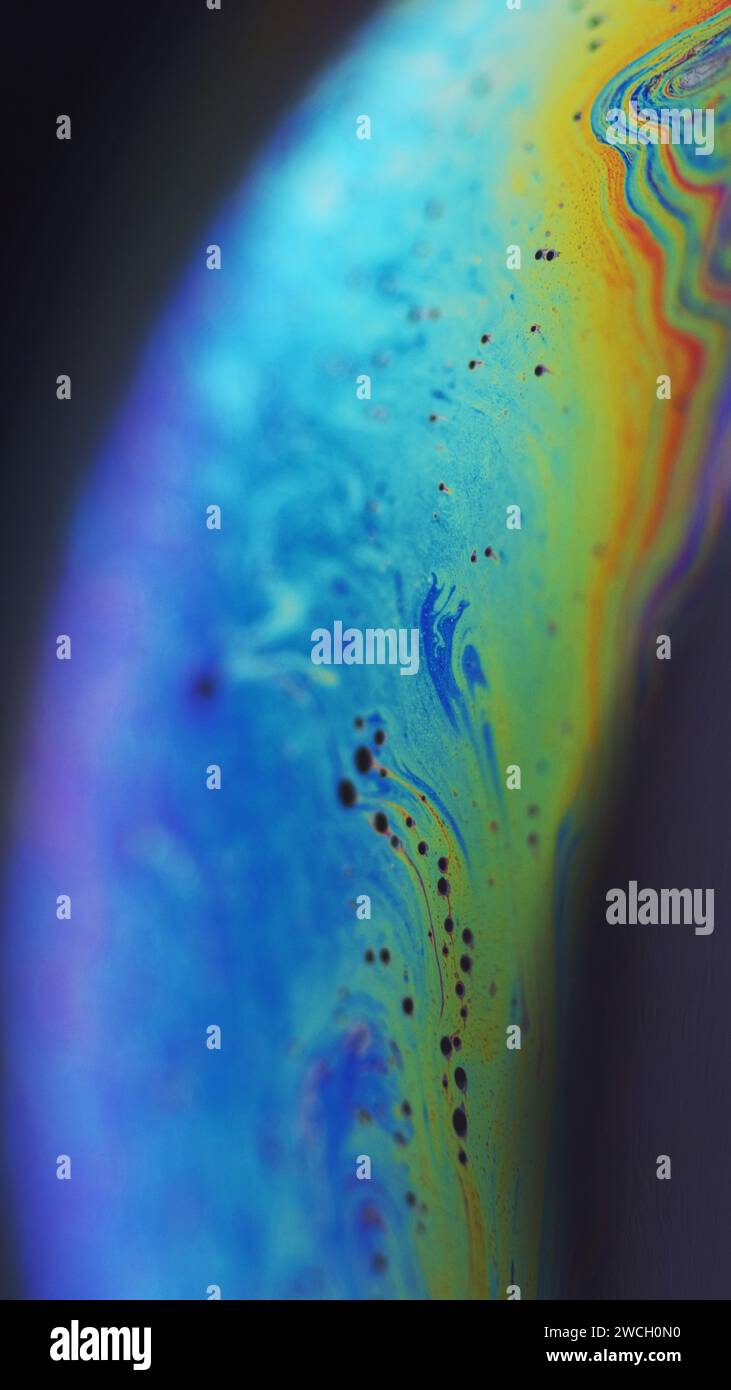 Bubble fluid oil liquid texture blue red sphere Stock Photo - Alamy