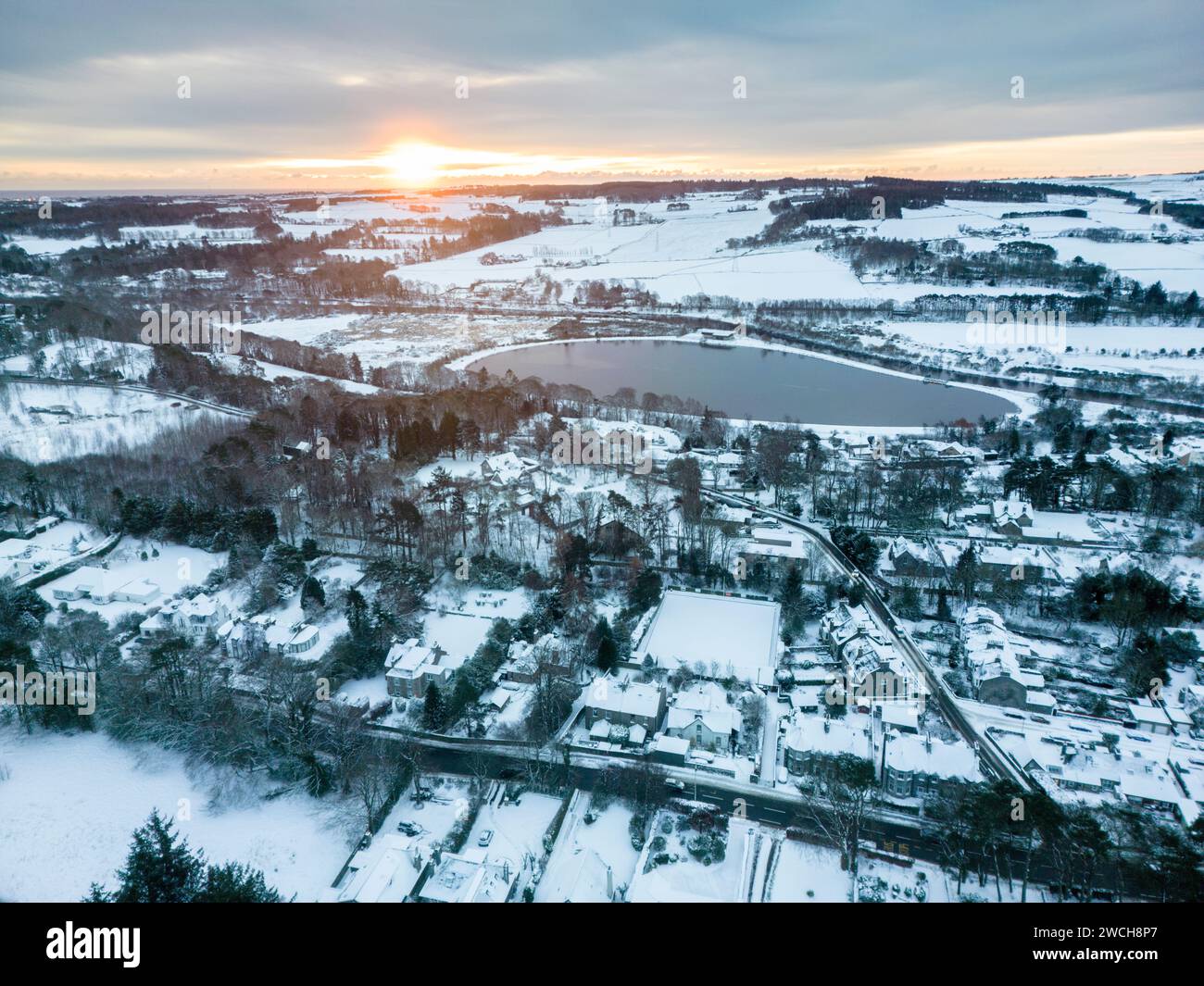 UK Weather. 16 Jan 2024 Cults, Aberdeen, roads and houses covered in ...