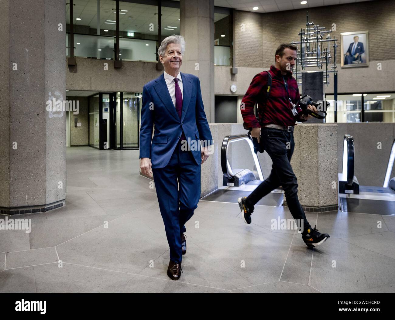 THE HAGUE - Informer Ronald Plasterk arrives for follow-up discussions ...