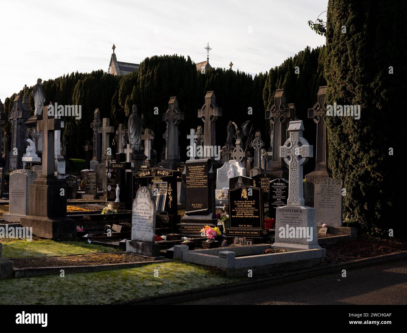 Glasnevin cemetery hi-res stock photography and images - Alamy