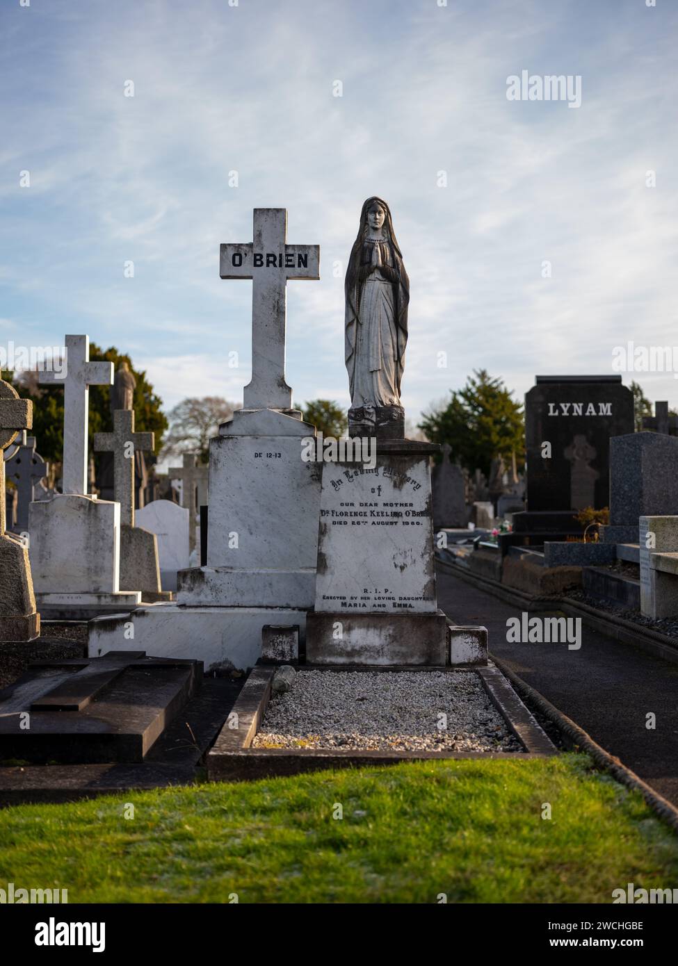Glasnevin cemetery in dublin ireland hi-res stock photography and ...