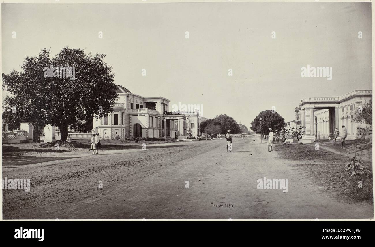 Lucknow streets hi-res stock photography and images - Alamy