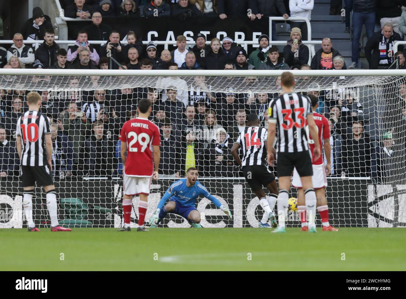Alexander Isak of Newcastle scores from the penalty spot 1-0 - Newcastle United v Nottingham ...