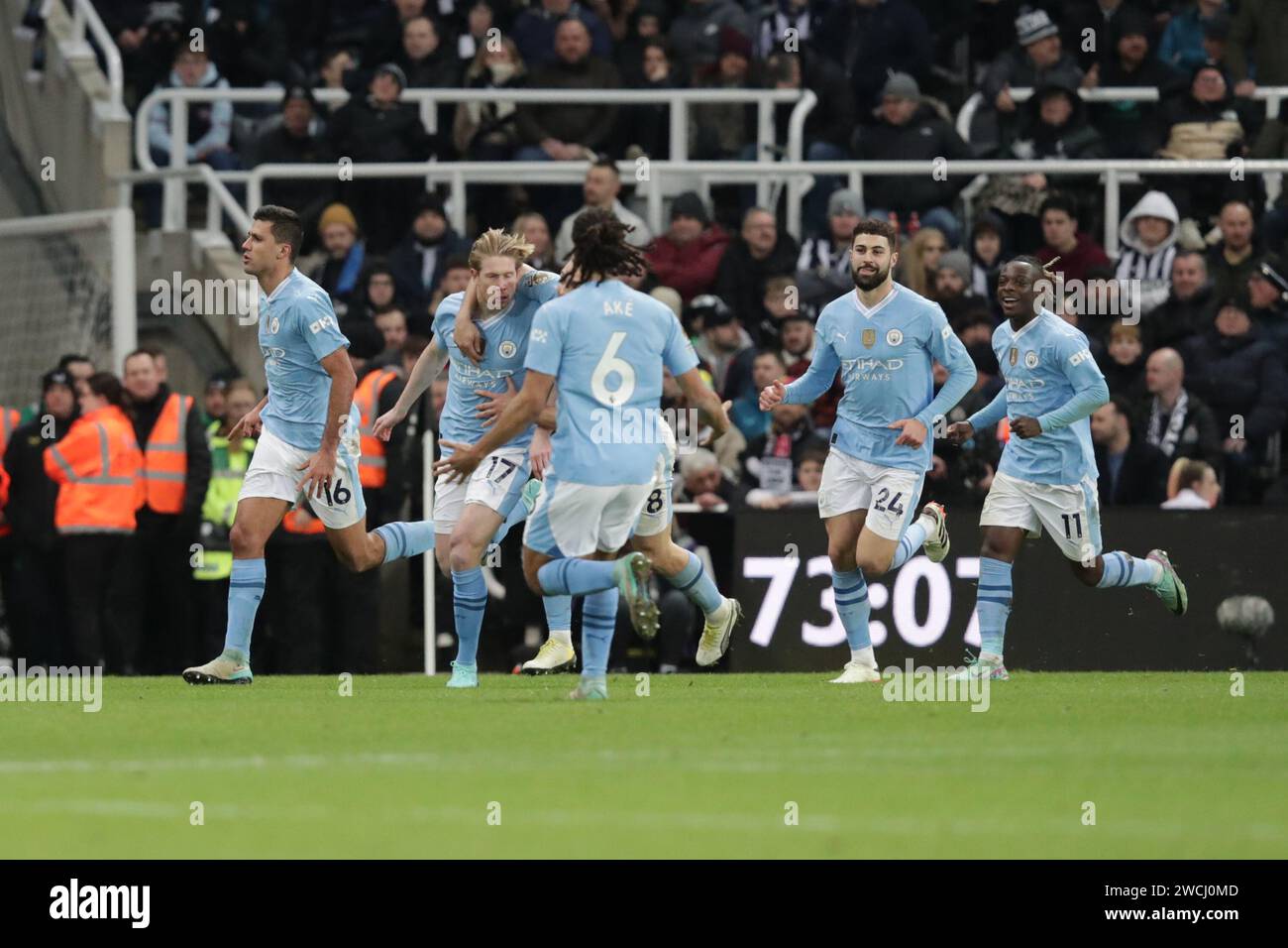 Kevin De Bruyne of Manchester City Celebrates scoring 2-2 - Newcastle ...