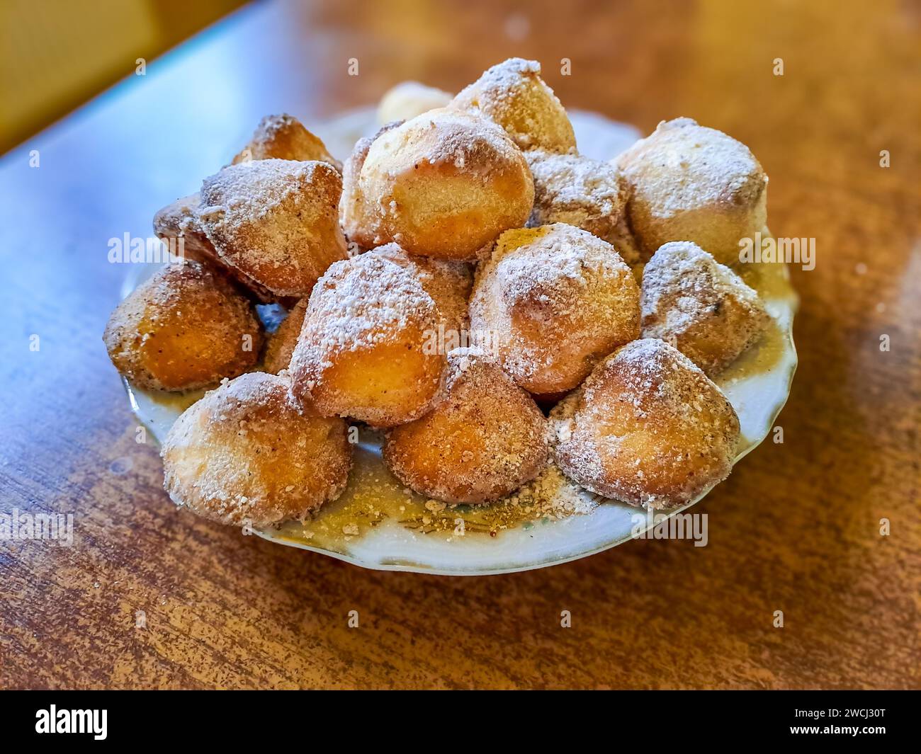 Nan khatai or Nankhatai is an authentic Indian sweet and savory eggless ...