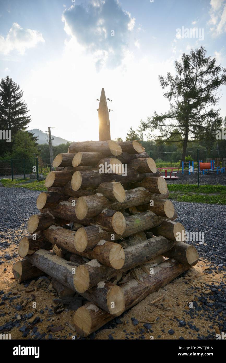Wood that is nicely arranged for the occasion of celebration (John's ...