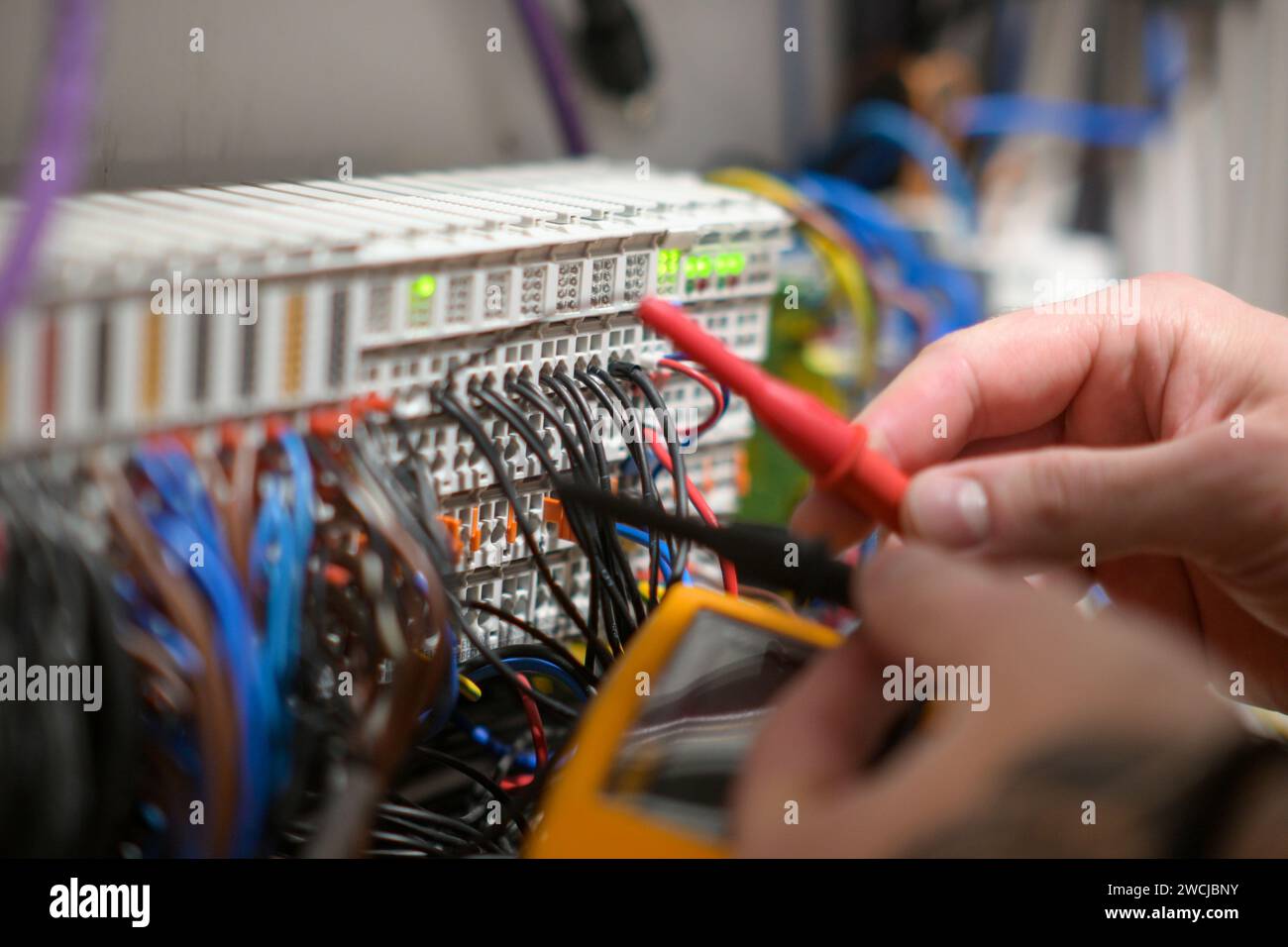 Data cabinet testing hi-res stock photography and images - Alamy