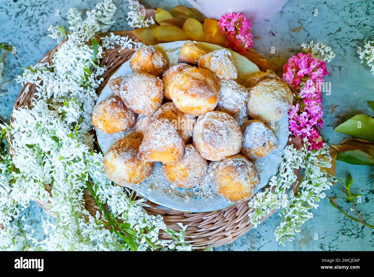 Nan khatai or Nankhatai is an authentic Indian sweet and savory eggless ...