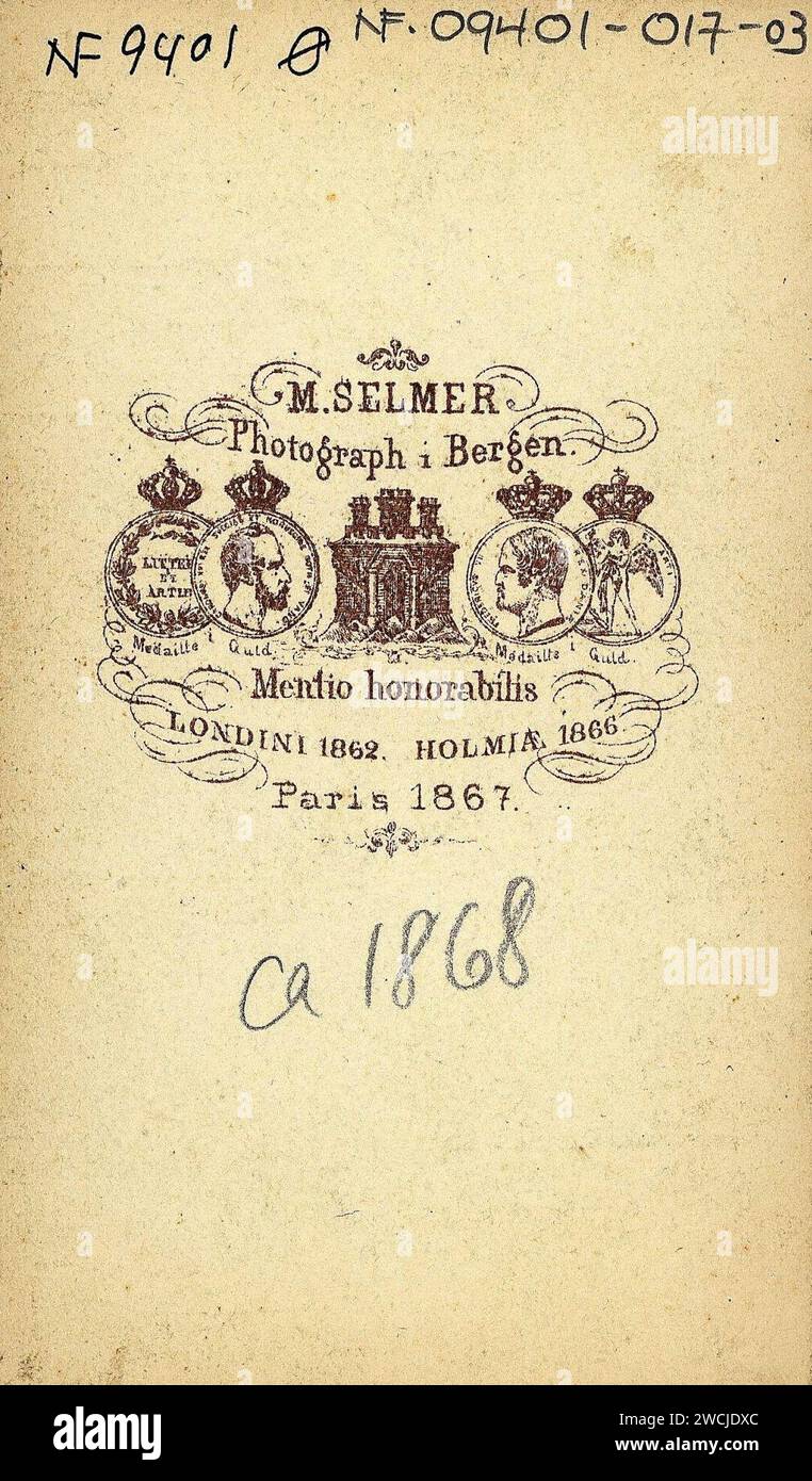 Samedrakt hi-res stock photography and images - Alamy