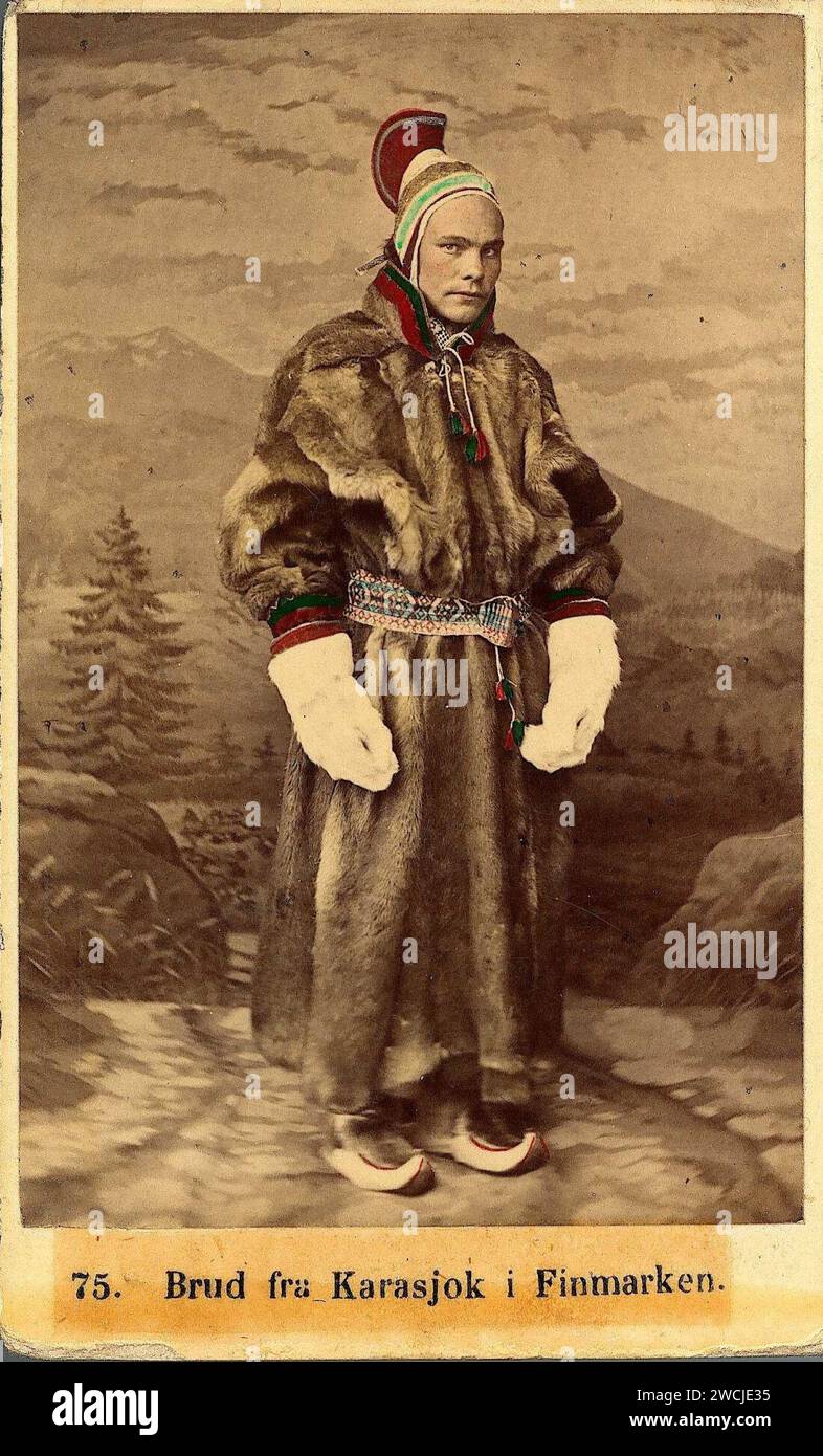 Samedrakt hi-res stock photography and images - Alamy