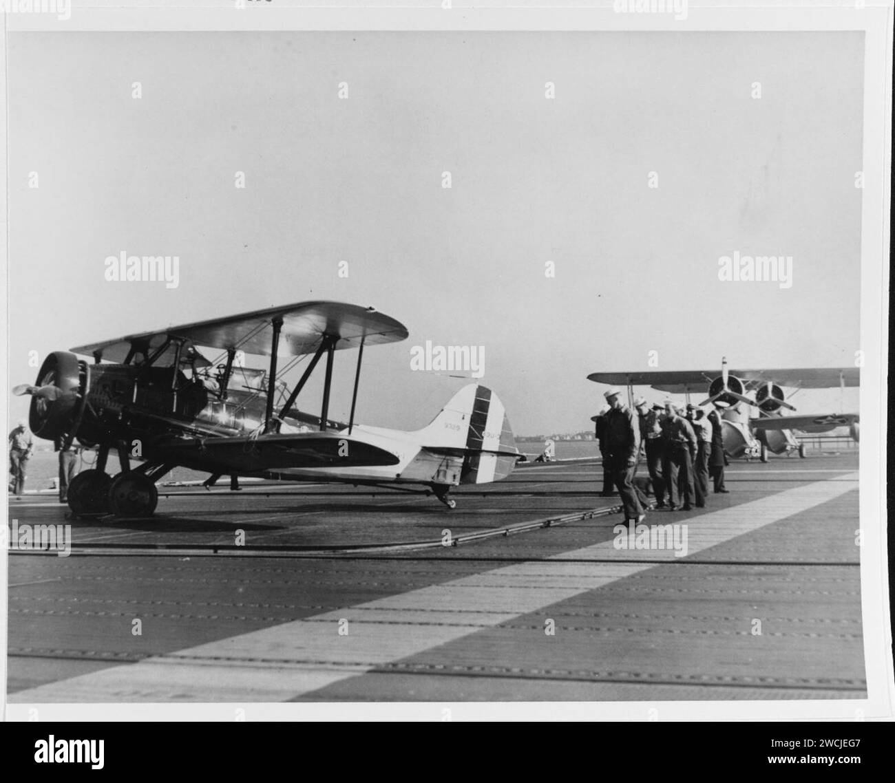 80-CF-54862-2 Vought O3U-3 Observation Plane Stock Photo - Alamy