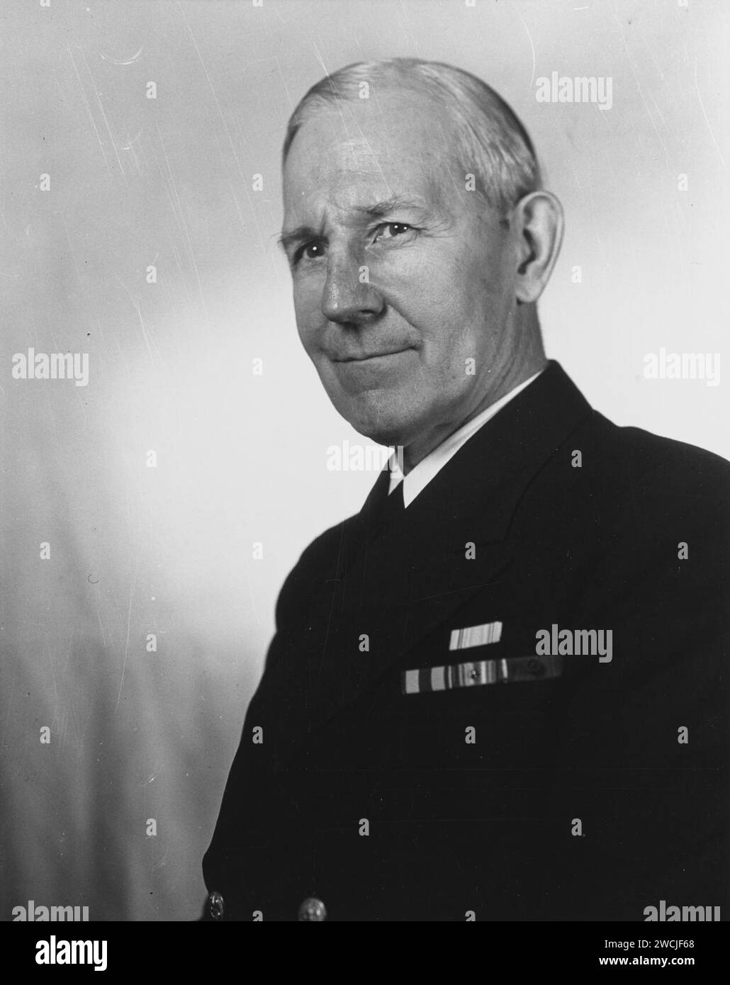 424359 Vice Admiral Samuel M. Robinson, USN (cropped Stock Photo - Alamy
