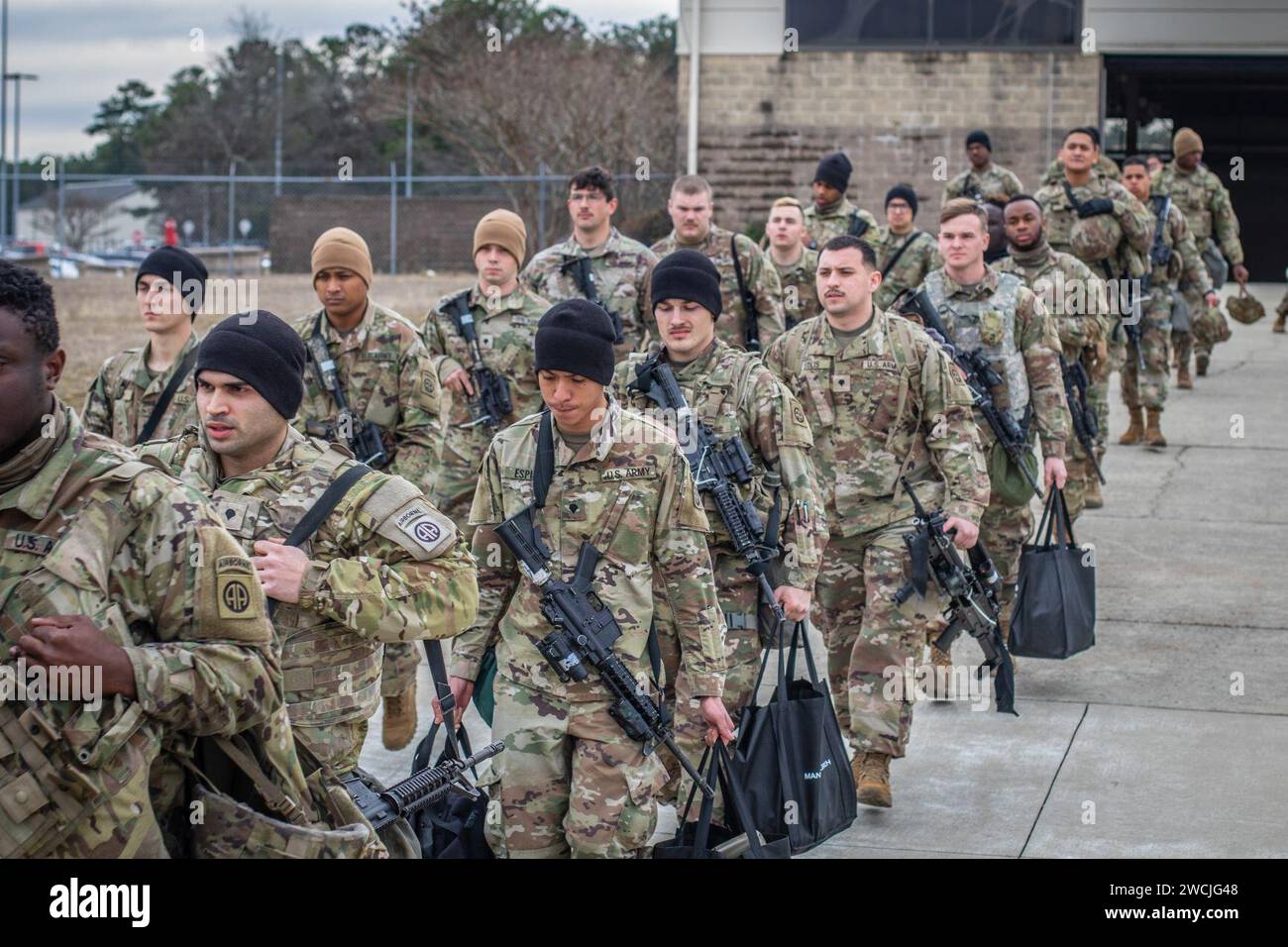 82nd Airborne Division and the 18th Airborne Corps deploy to Europe ...