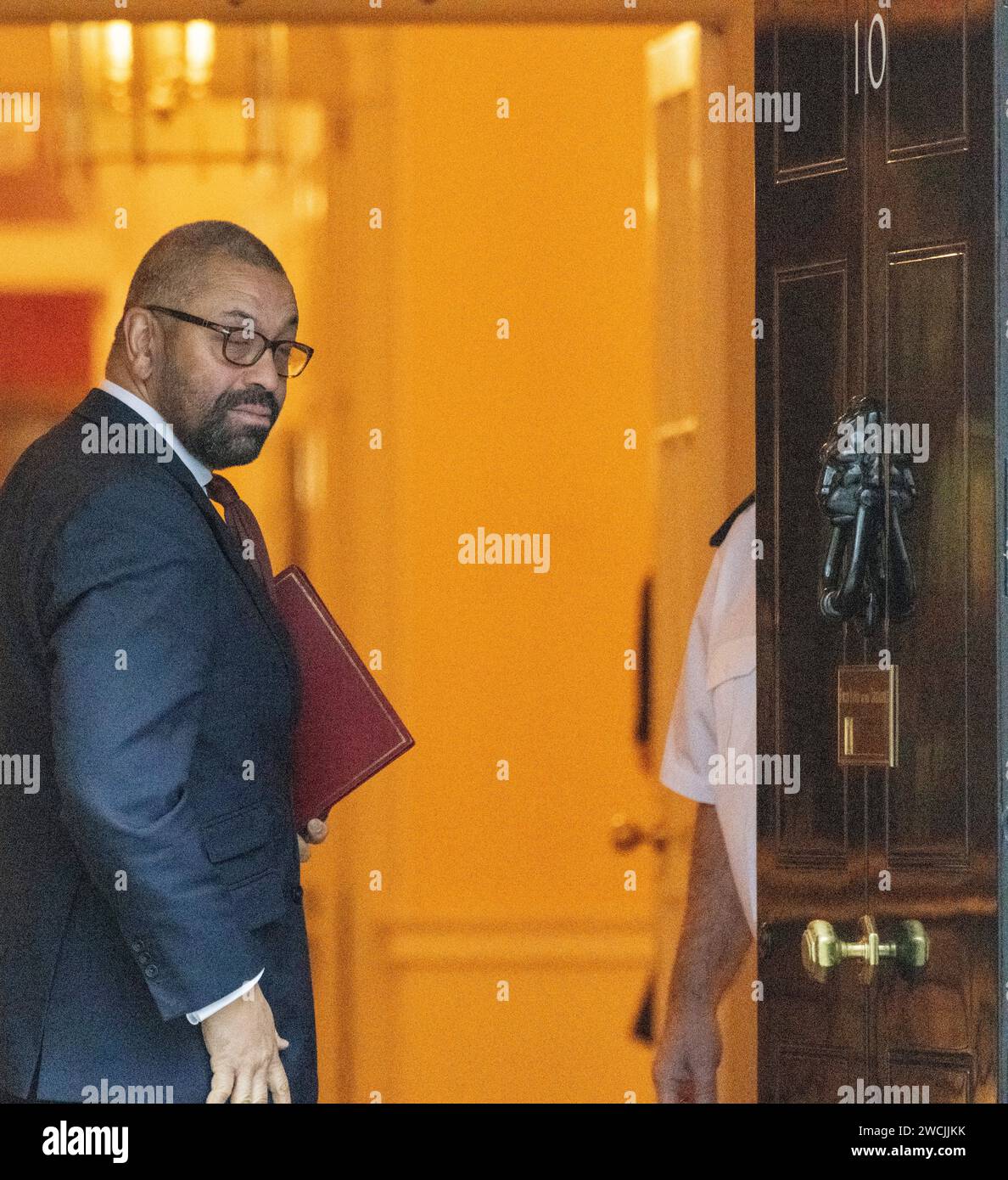 London, UK. 16th Jan, 2024. James Cleverly, Home Secretary, arrives at ...