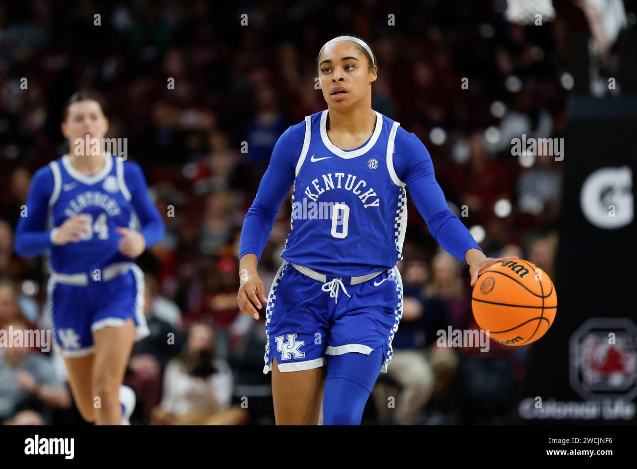 Kentucky guard Brooklynn Miles (0) brings the ball up court against ...