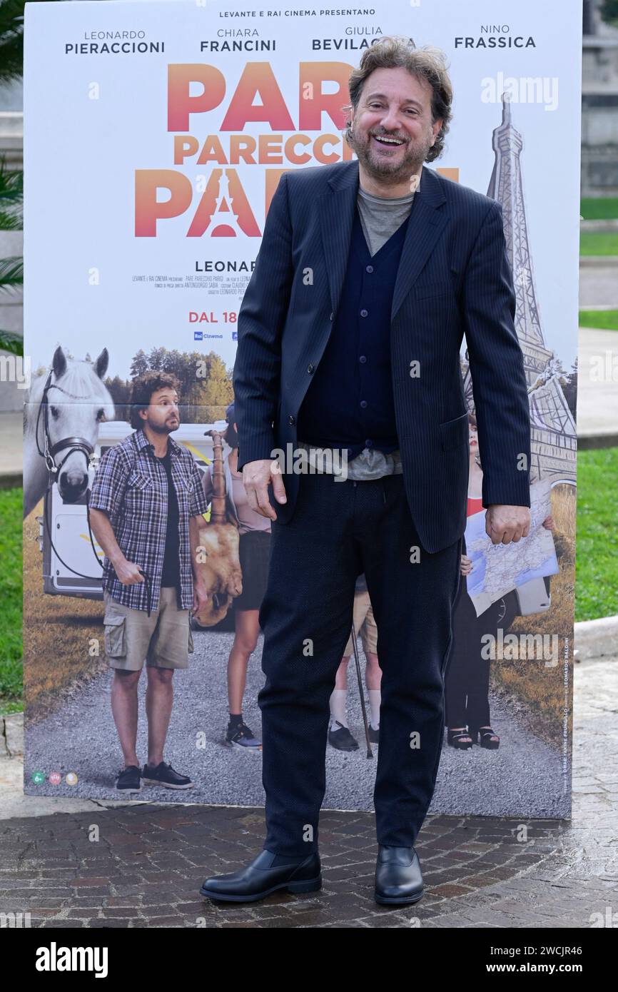 Leonardo Pieraccioni attends the photocall of a movie Pare parecchio ...
