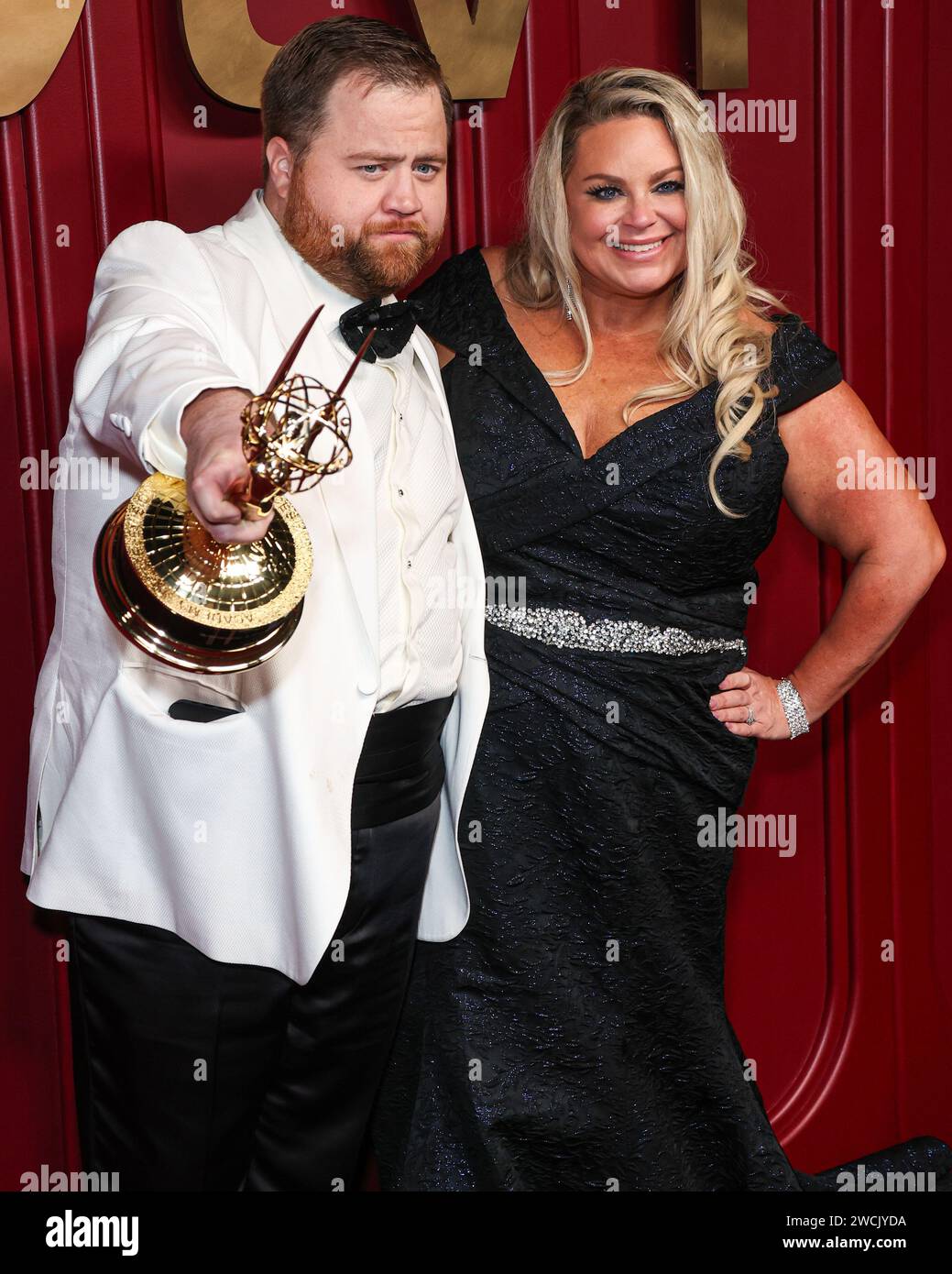 Paul walter hauser emmy awards 2024 hi-res stock photography and images ...
