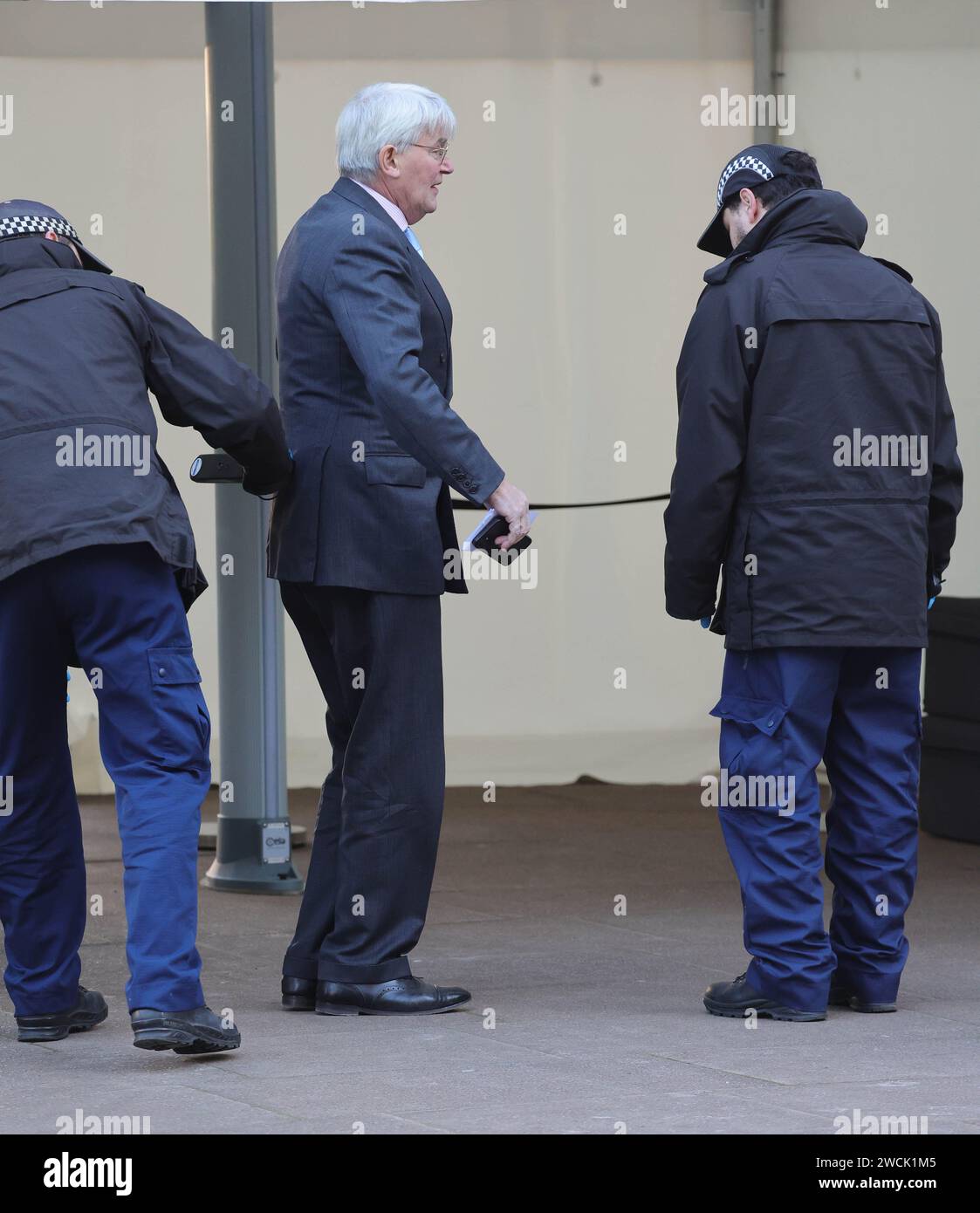 Neil christine hamilton police hi-res stock photography and images - Alamy