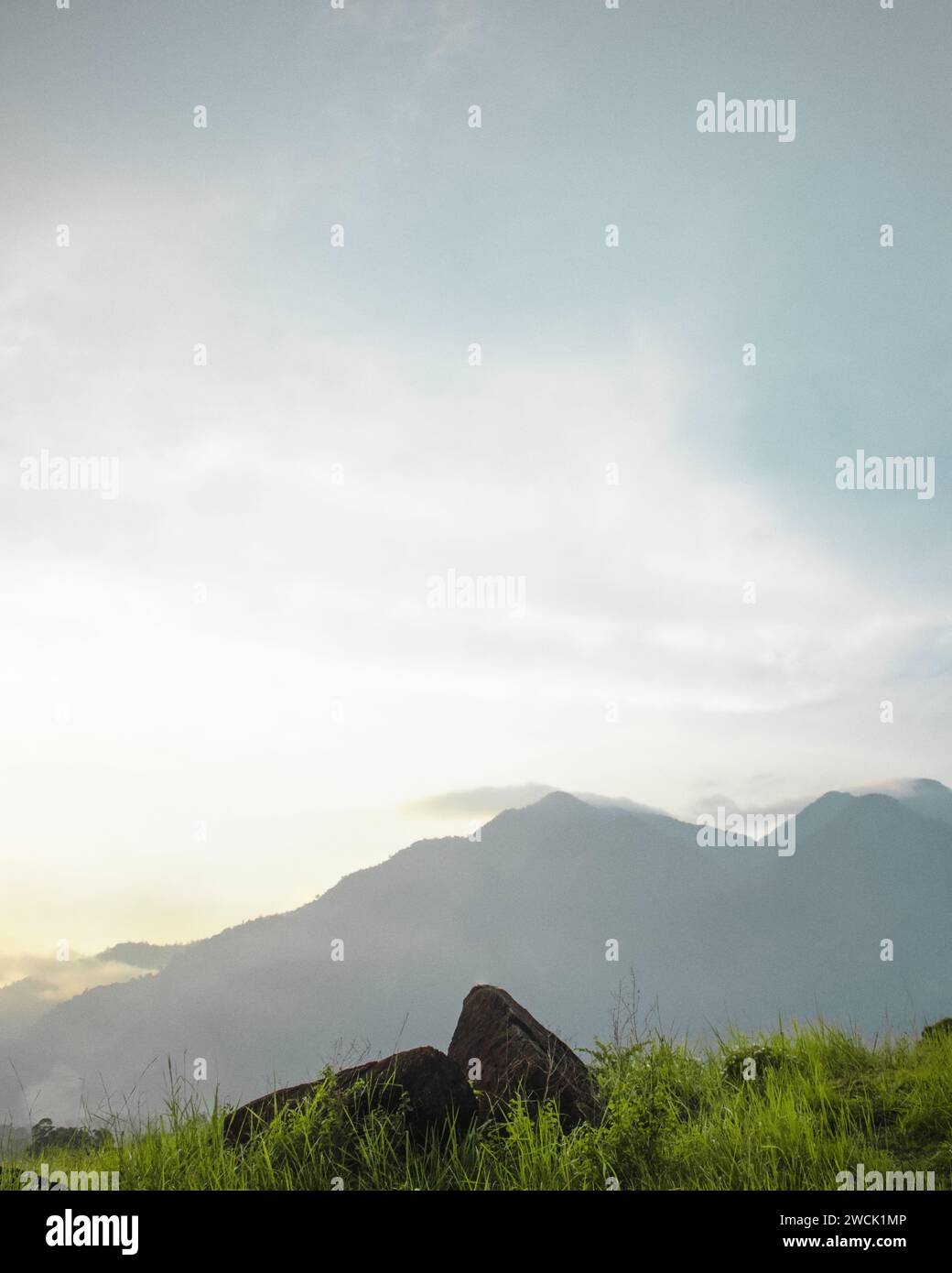 Atmosphere and climate hi-res stock photography and images - Alamy