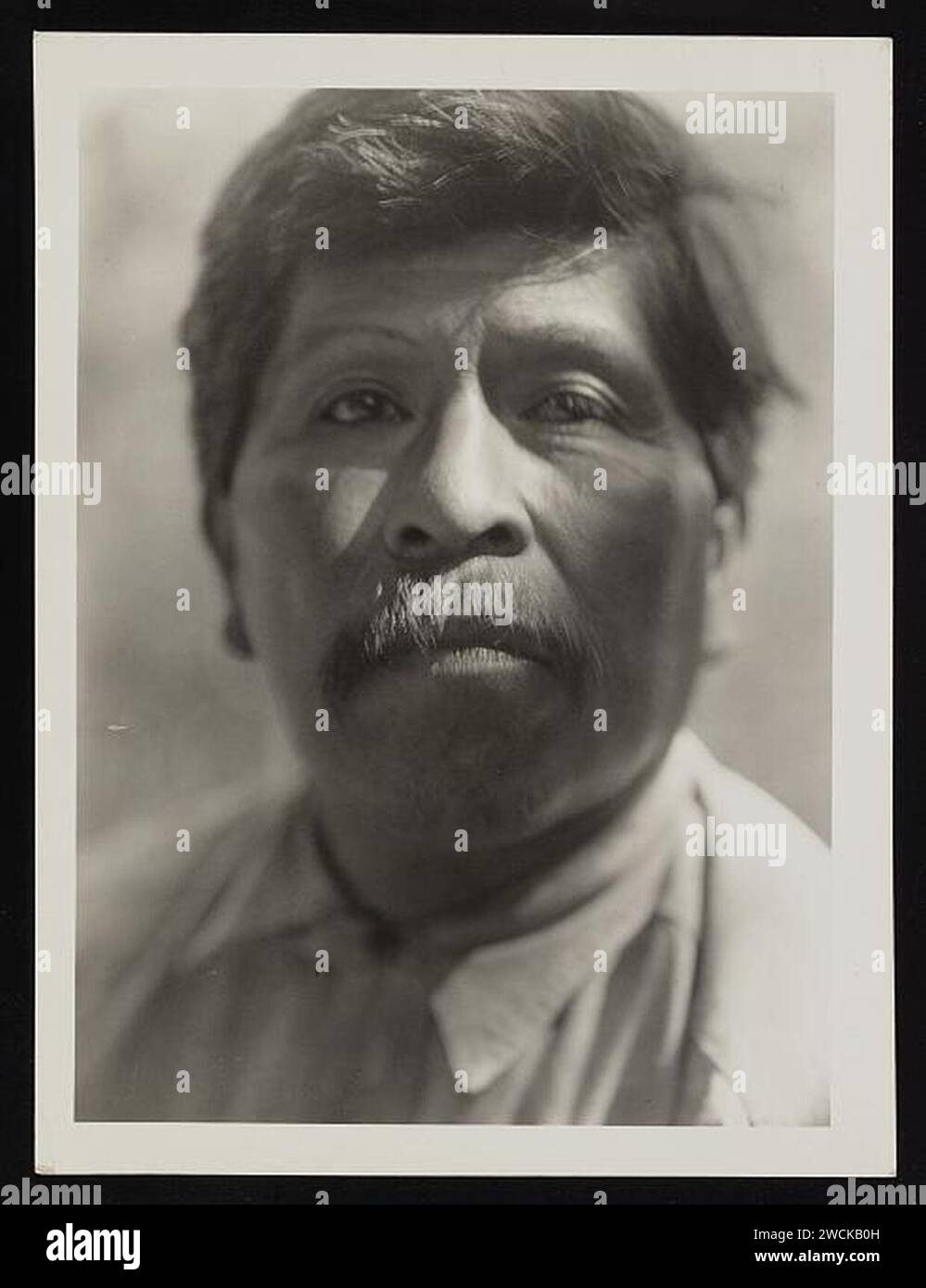 Miwok hi-res stock photography and images - Alamy