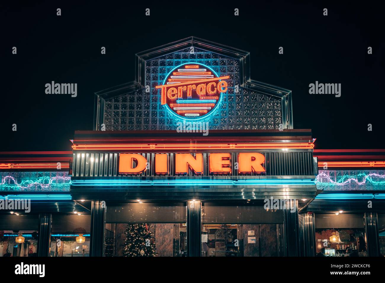 Terrace Diner vintage neon sign at night, West Babylon, New York Stock ...