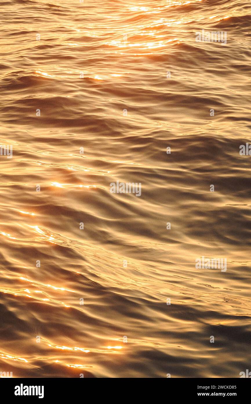 Large body of water with mid-wave action Stock Photo - Alamy